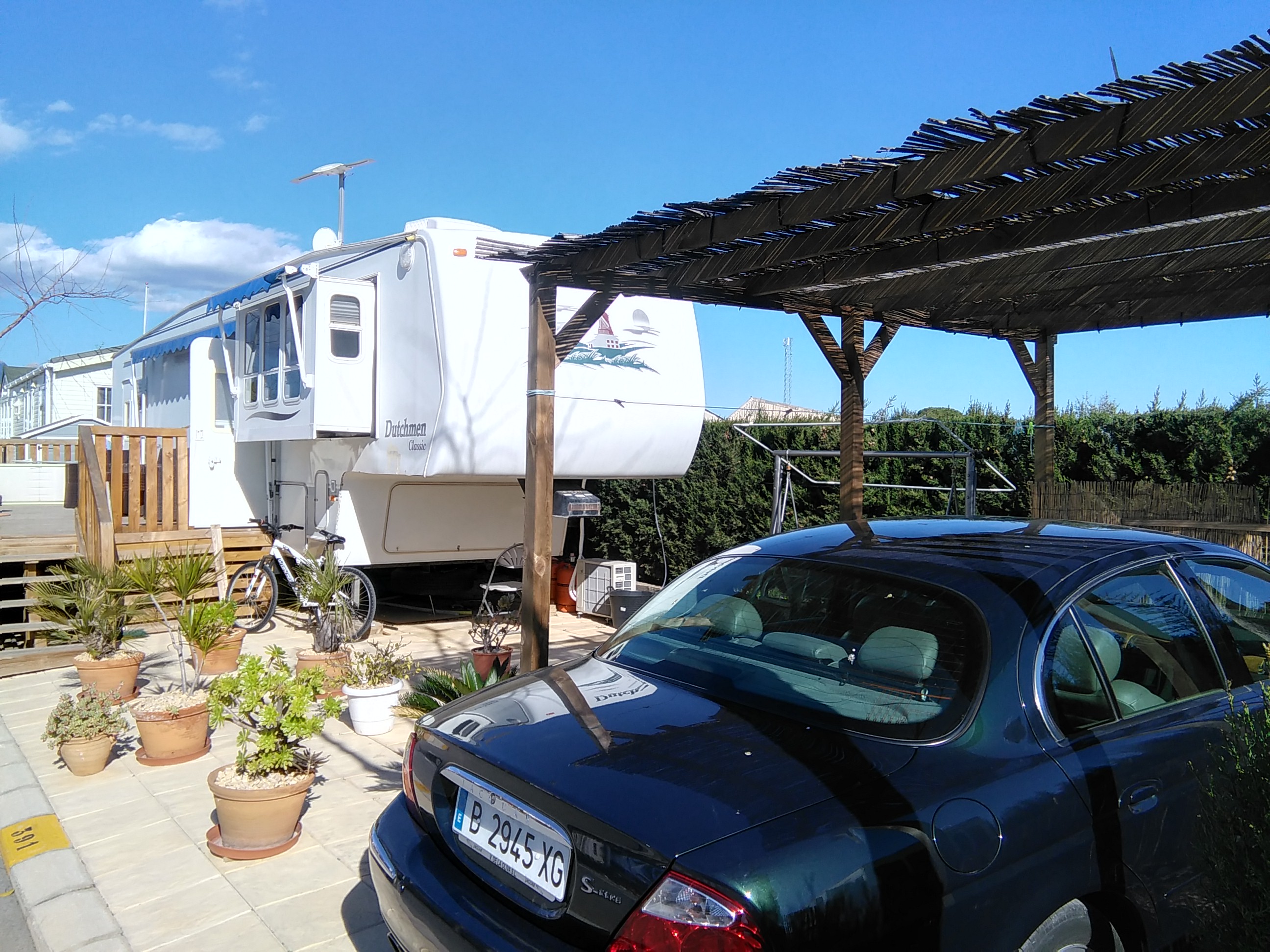 Dutchmen Classic Fifth Wheel Mobile Home For Sale In Benidorm, Costa ...