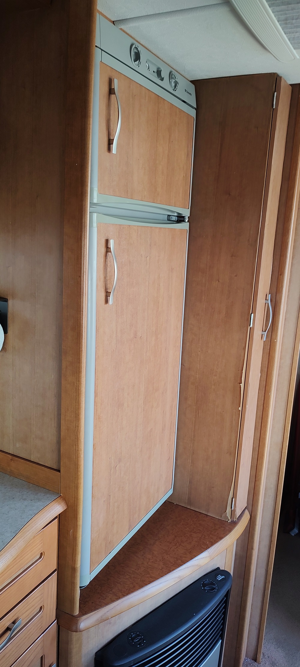 Bessacar Cameo Touring Caravan For Sale On Camping La Torreta Campsite ...