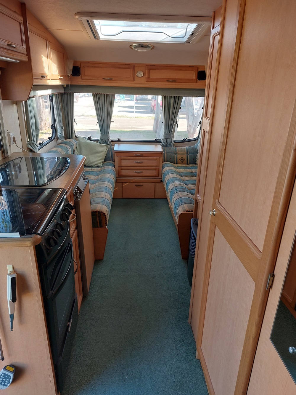 Abbey Expression 500L Touring Caravan For Sale In Javea, Costa Blanca € ...