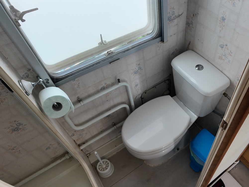 Buccaneer Cruiser Touring Caravan & Awning For Sale On Camping Benisol ...