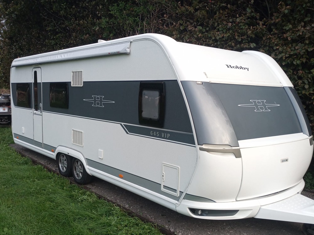 Hobby 650 VIP Touring Caravan For Sale On Camping El Roble In ...