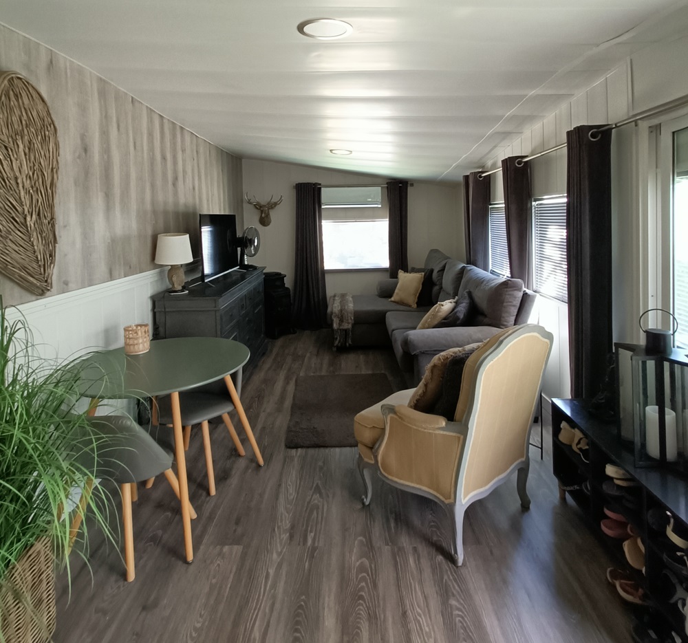 Caravan & Awning For Sale On Camping Raco Campsite In Benidorm £35,000 ...