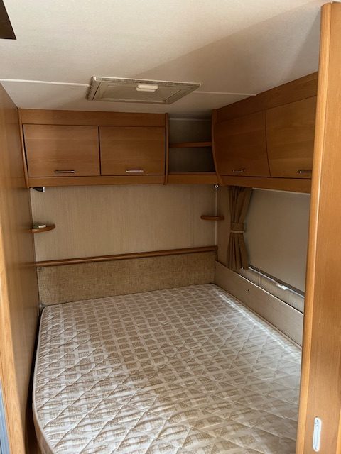 Compass Corona Club 544 Touring Caravan For Sale In Alicante £7,500 ...