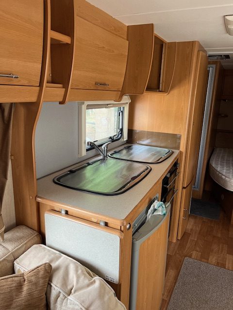 Compass Corona Club 544 Touring Caravan For Sale In Alicante £7,500 ...