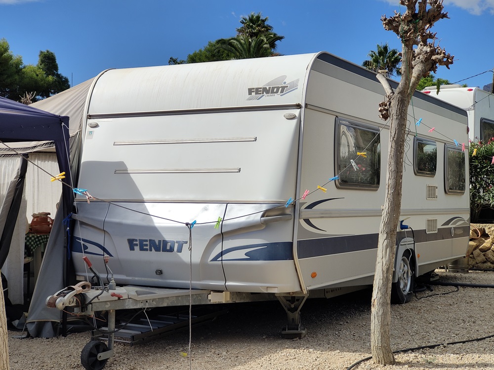 Fendt 550 Diamant Touring Caravan & Awning For Sale On Camping Villasol ...
